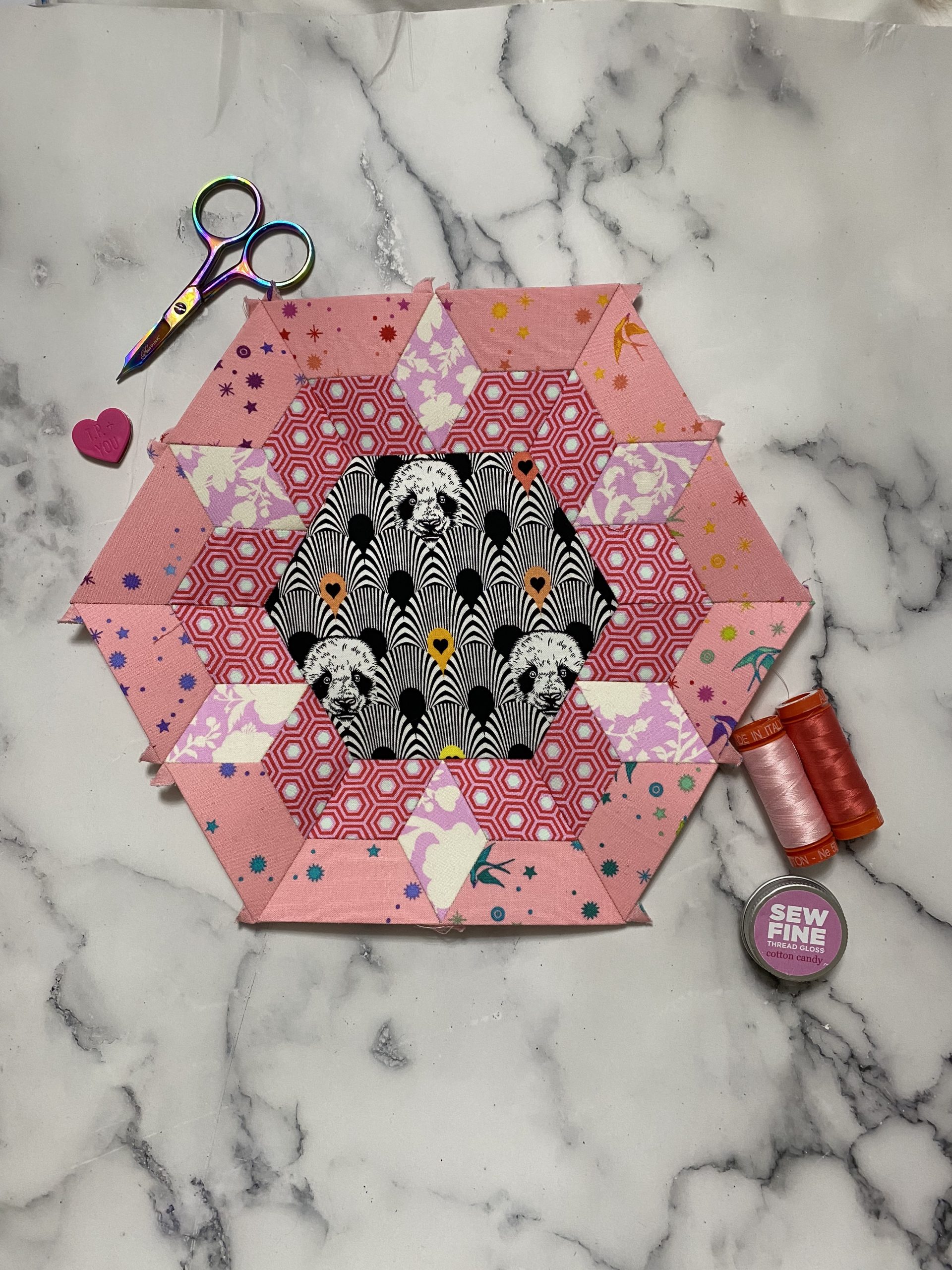 SMITTEN QUILT – MONTH 4 BLOCK 1